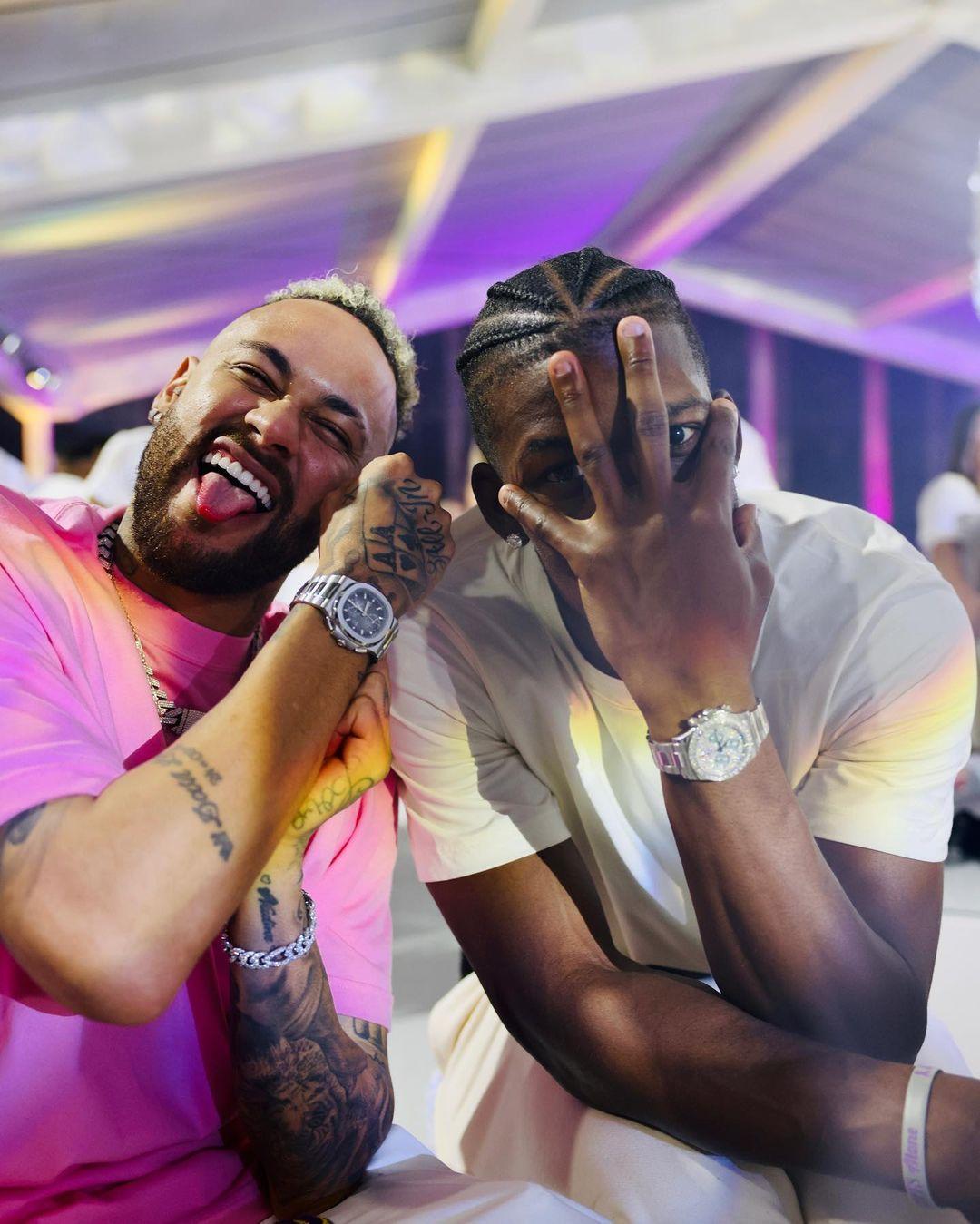 !Parças! Jimmy Butler curte chá revelação de Neymar: 'Pais de menina ...