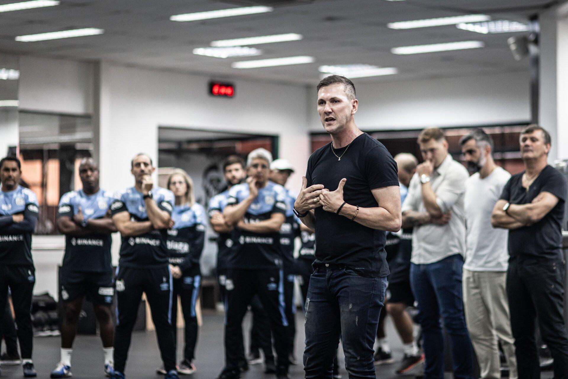 Santos de Turra regride e precisa pensar no rebaixamento, não ...