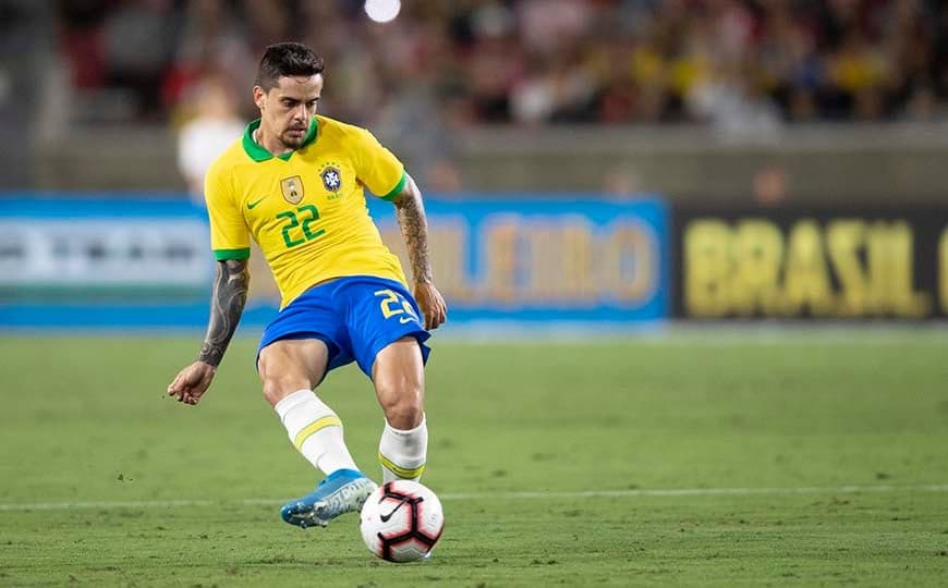 Após dois jogos sem vencer, Fagner fala em aprendizado para a Seleção ...