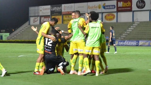 Acessos, campanhas inéditas e construção do CT: uma década que marcou o ...