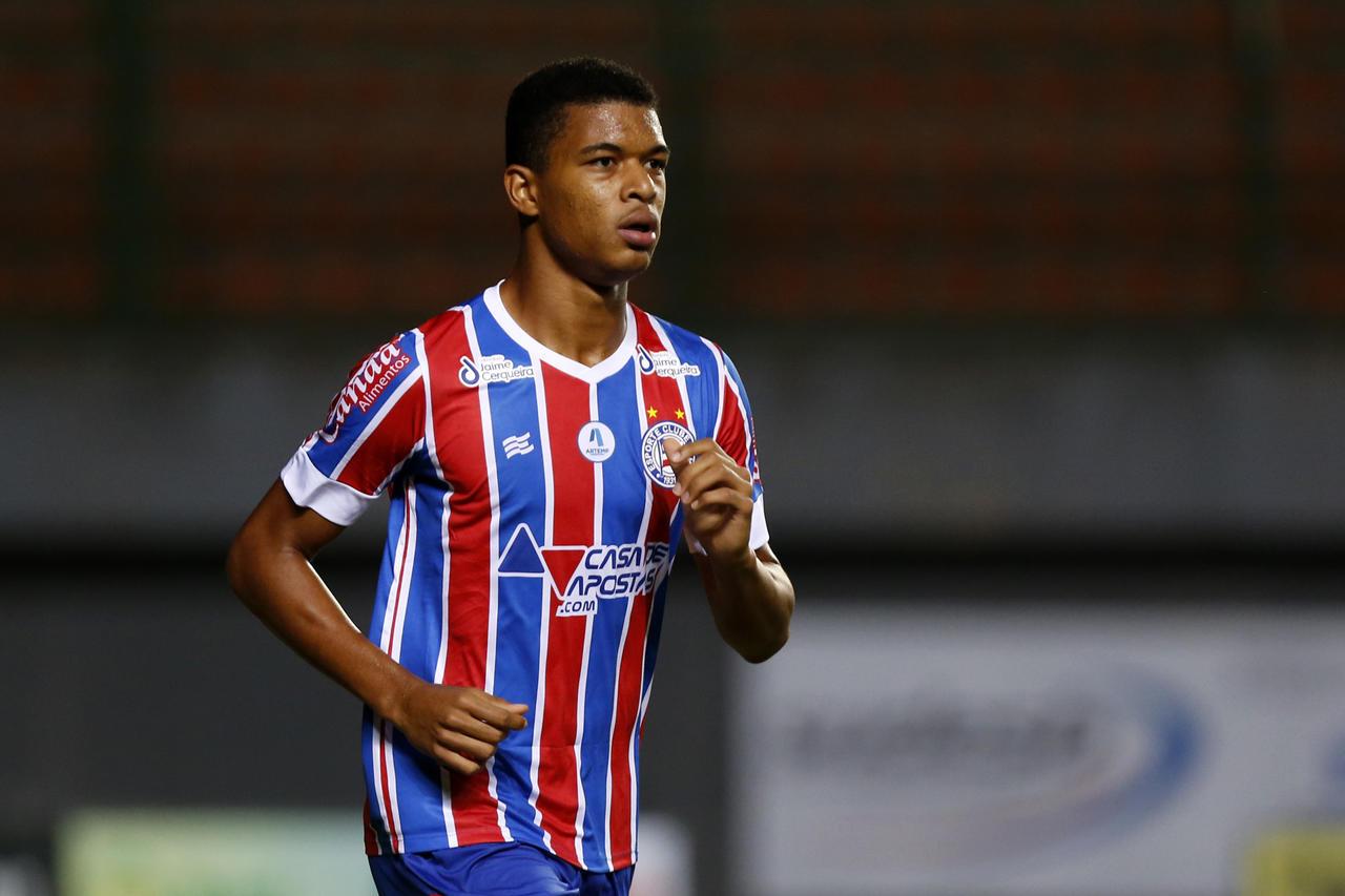 Marcelo Ryan festeja gol da classificação no Estadual, mas pede cautela ...