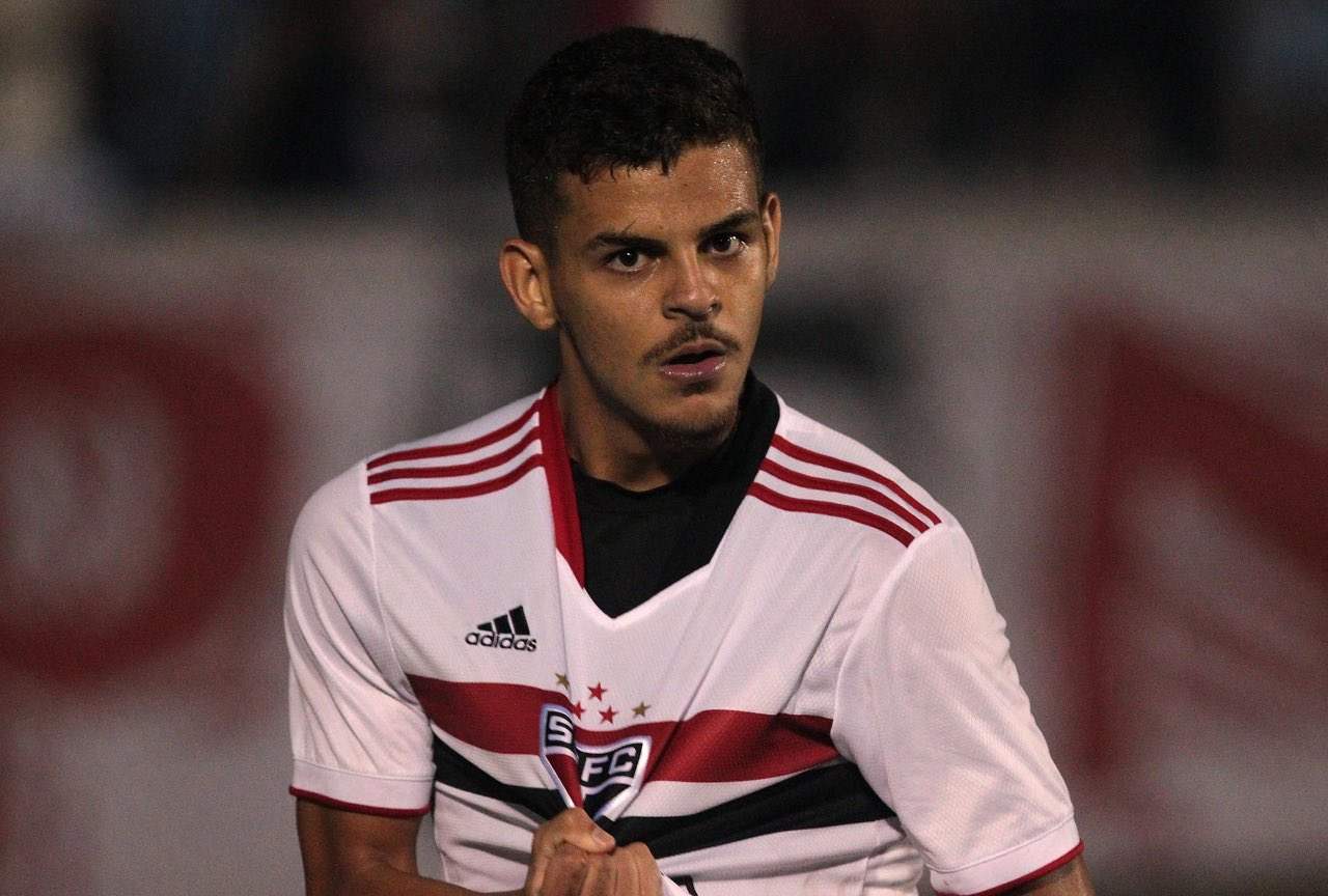 São Paulo renova contrato de Maioli, destaque do Sub-20 - Lance!