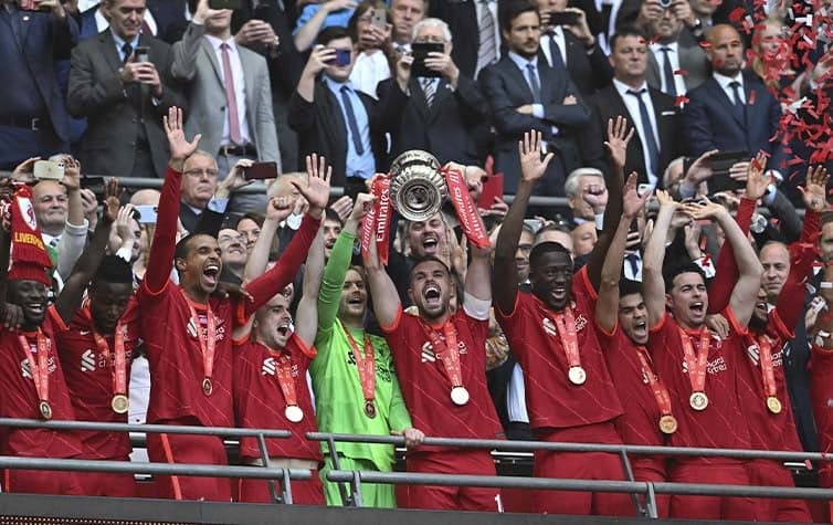 Com elenco maior e melhores peças, Liverpool encara Real Madrid mais ...