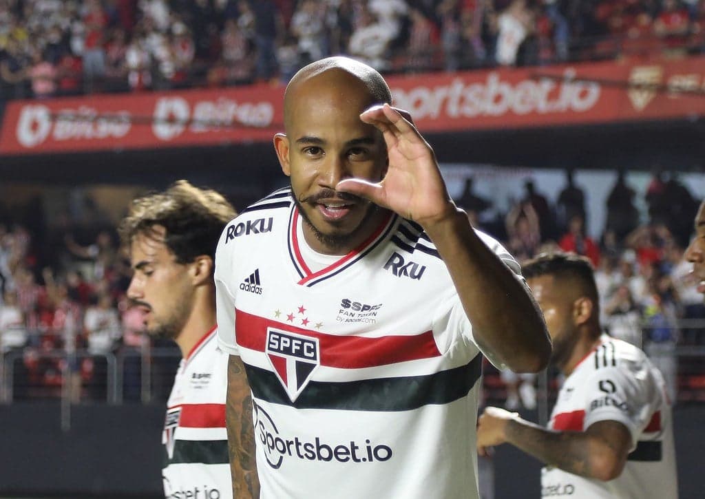 Das críticas à redenção: Patrick vive boa fase no São Paulo e se mostra ...