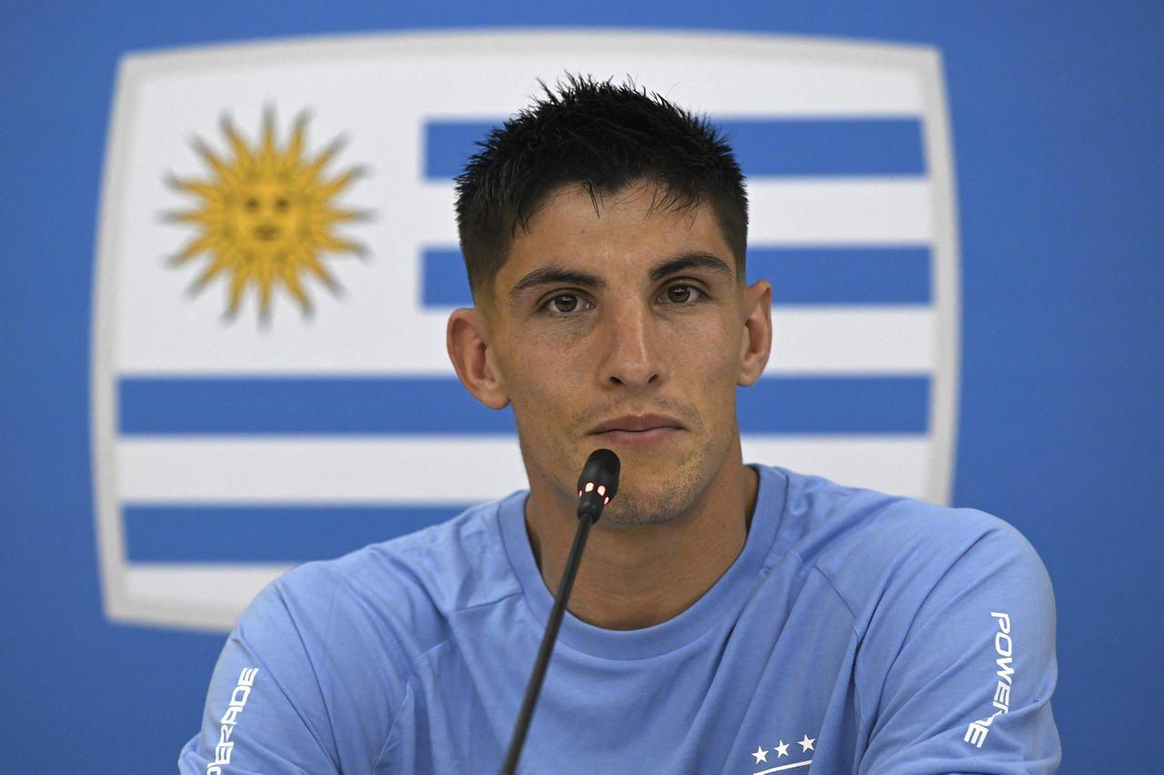 Goleiro do Uruguai mostra preocupação com bola da Copa: 'Melhor para ...
