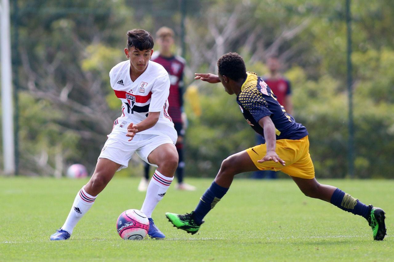 Com passagem pelo São Paulo, Kauê mira retomada na carreira em 2023 ...