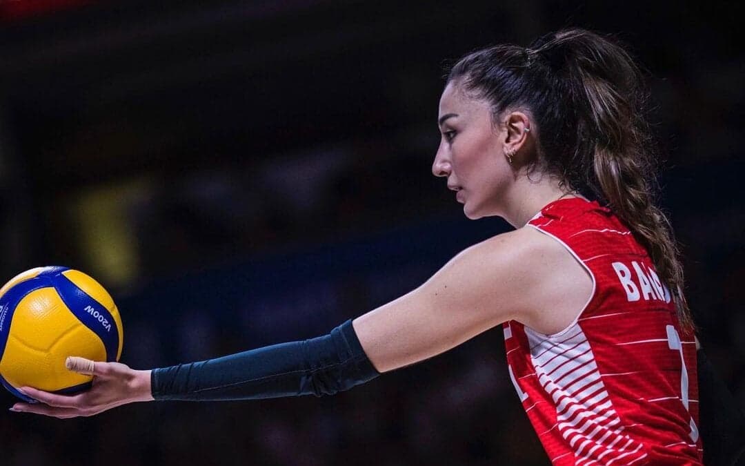 Estrela do vôlei turco denuncia ameaças de 'stalker' e desabafa: 'Tenho ...