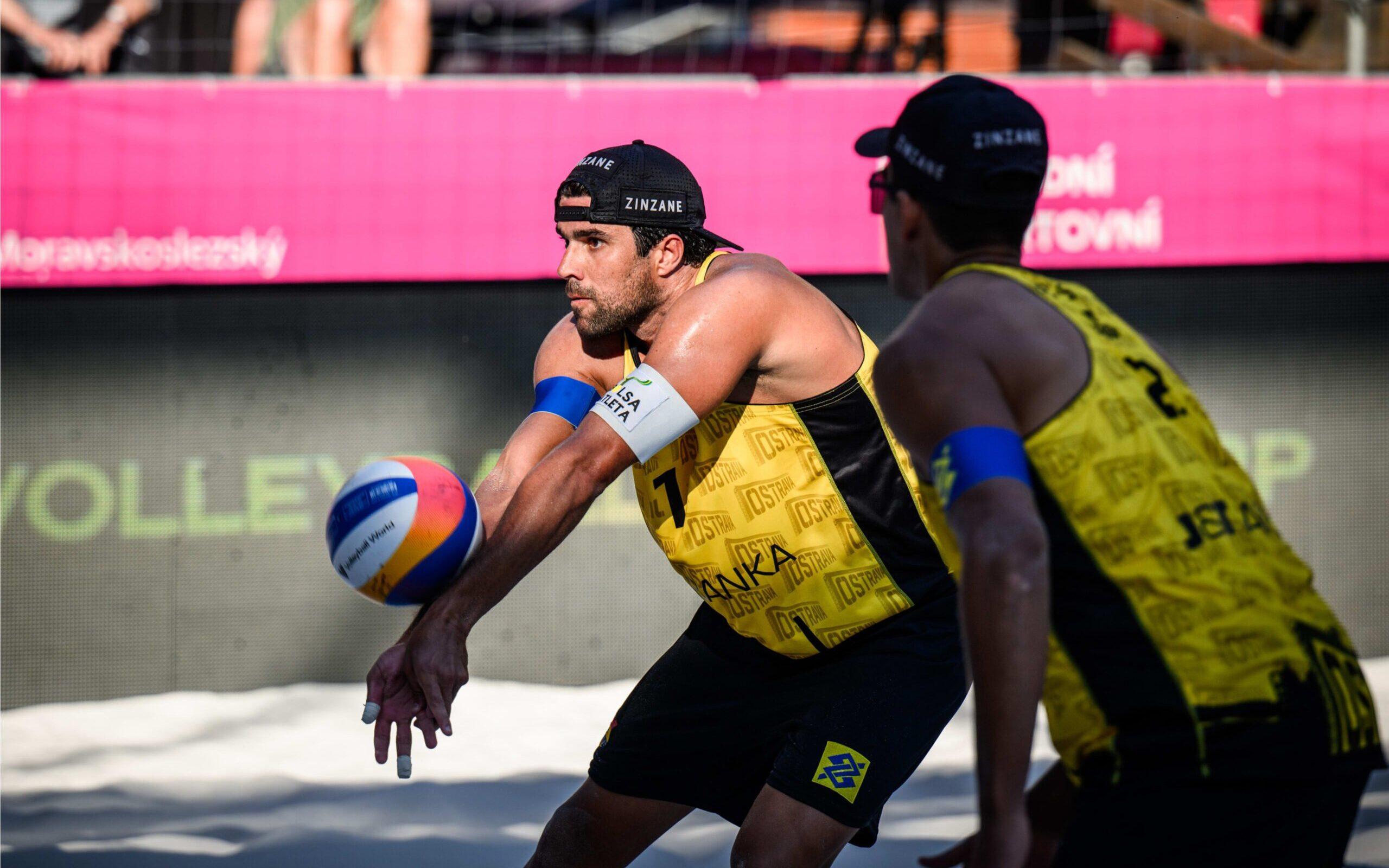 Vitor Felipe/Renato vibra com vaga para a segunda Copa do Mundo seguida ...