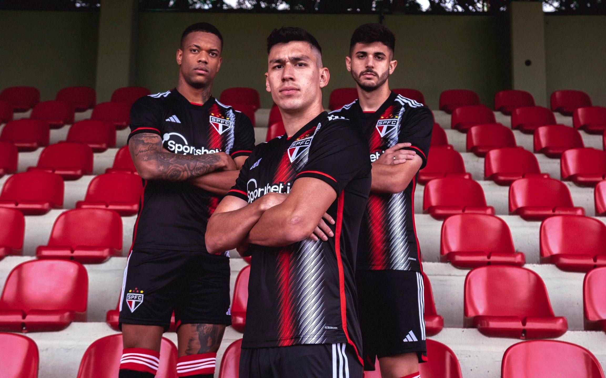 Como está a relação entre o São Paulo e a atual fornecedora de ...