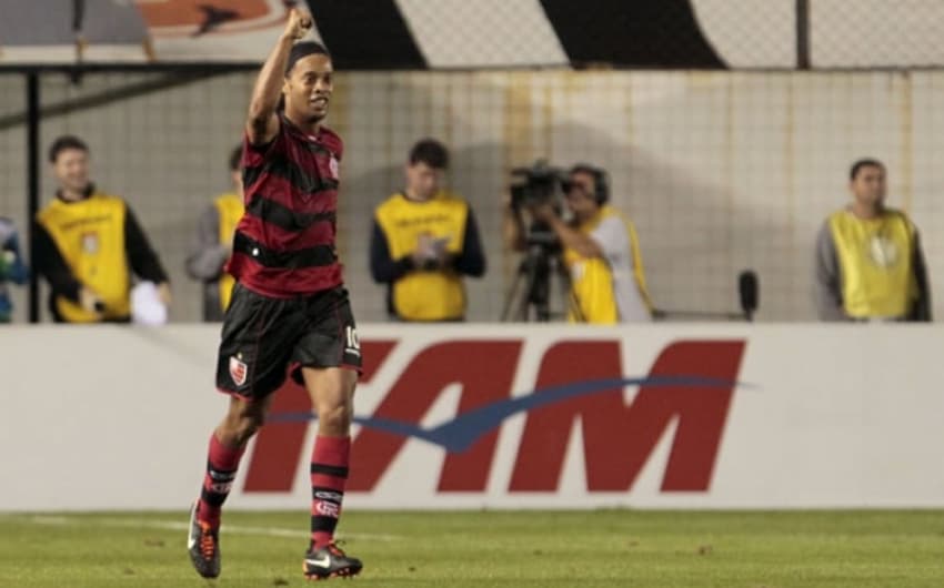 Ronaldinho Gaúcho relembra passagem pelo Flamengo: 'Faltou título no ...