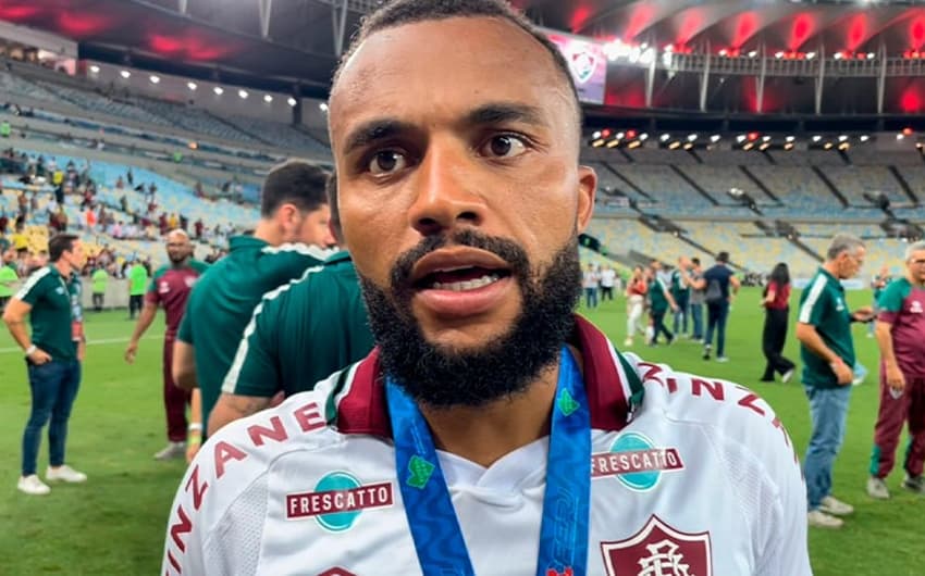 Samuel Xavier exalta união do Fluminense e superação em campo - Lance!