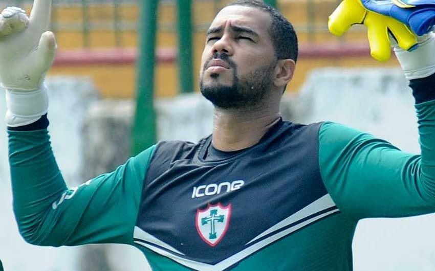Dida, goleiro da Portuguesa, comenta sobre expectativa para a temporada ...