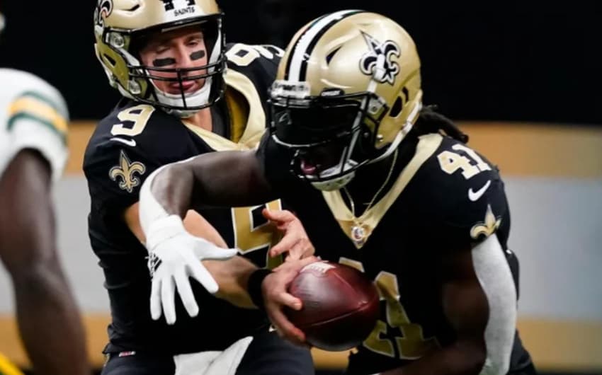 Alvin Kamara manda recado a críticos de Drew Brees: 'Não dou a mínima ...