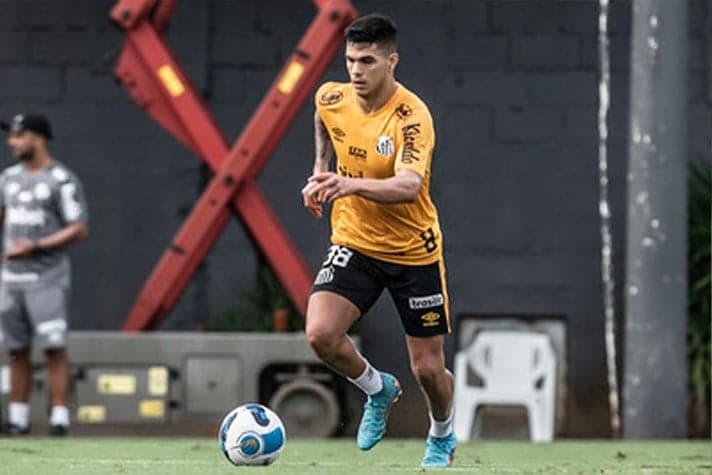 Rodrigo Fernández comemora temporada, mas deixa futuro em aberto no ...