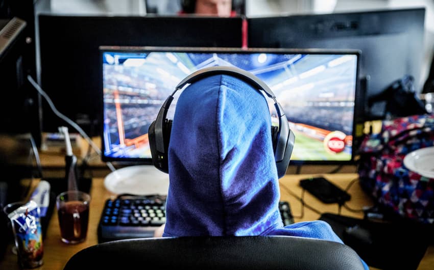 Dicas para iniciar e ter sucesso na carreira de streamer de gameplays e ...