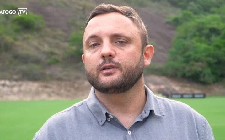 Mazzuco justifica demissão de Bruno Lage no Botafogo, detalha escolha por Lúcio Flávio e é ...