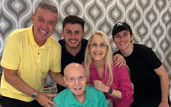 Zagallo deixa maior parte de herança para o caçula e revela mágoa com ...