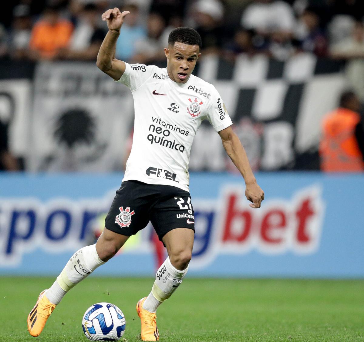 Zenit oficializa compra de Pedro, joia do Corinthians - Lance!