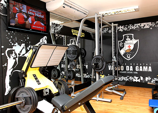 Vasco apresenta nova e moderna sala de musculação - Lance!