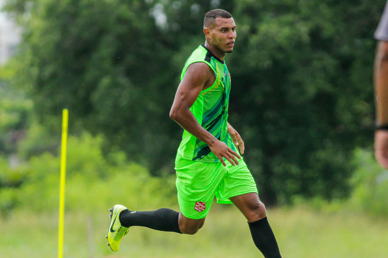 Bangu aposta em base do ano passado para visitar o Vasco - Lance!