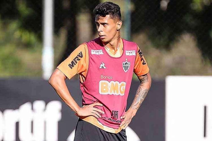 Após anunciar Guga, Fluminense chega a acordo com zagueiro do Atlético ...