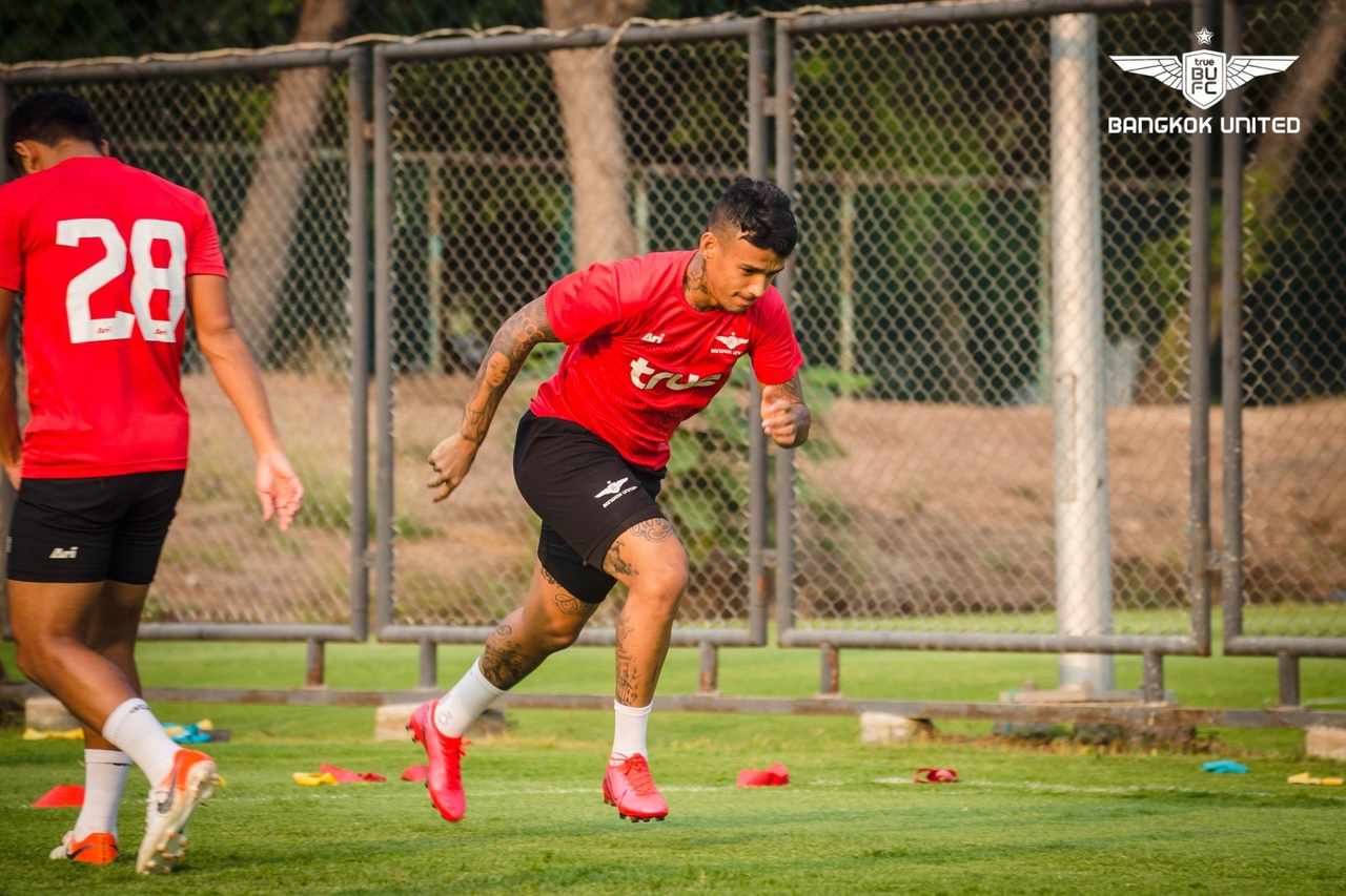 Destaque do Bangkok United, Vander quer boa sequência da equipe no ano ...