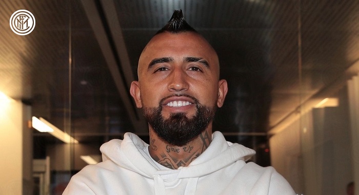 Vidal é oficializado como reforço da Inter e assina por duas temporadas ...