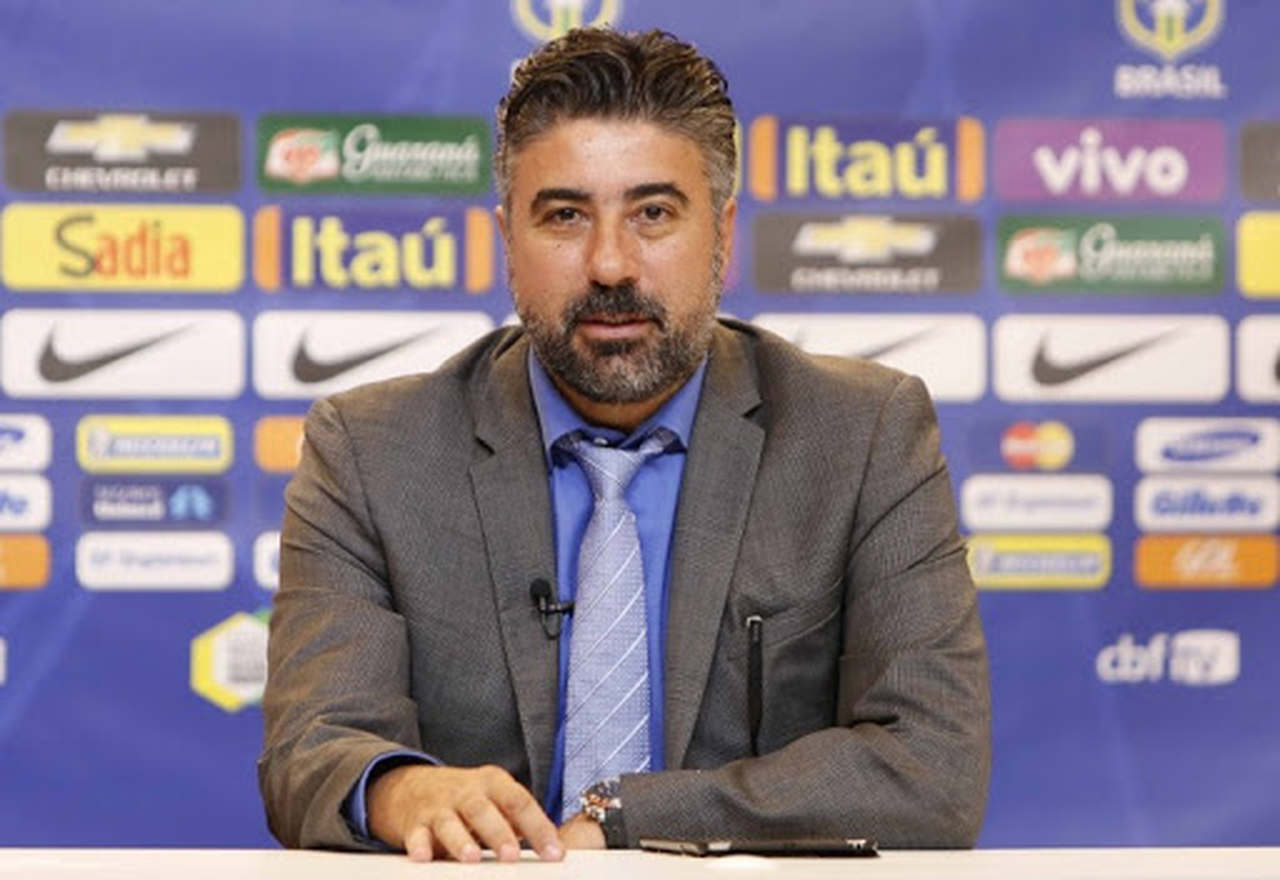 Alexandre Gallo recusa convite para ser executivo de futebol do Santos ...