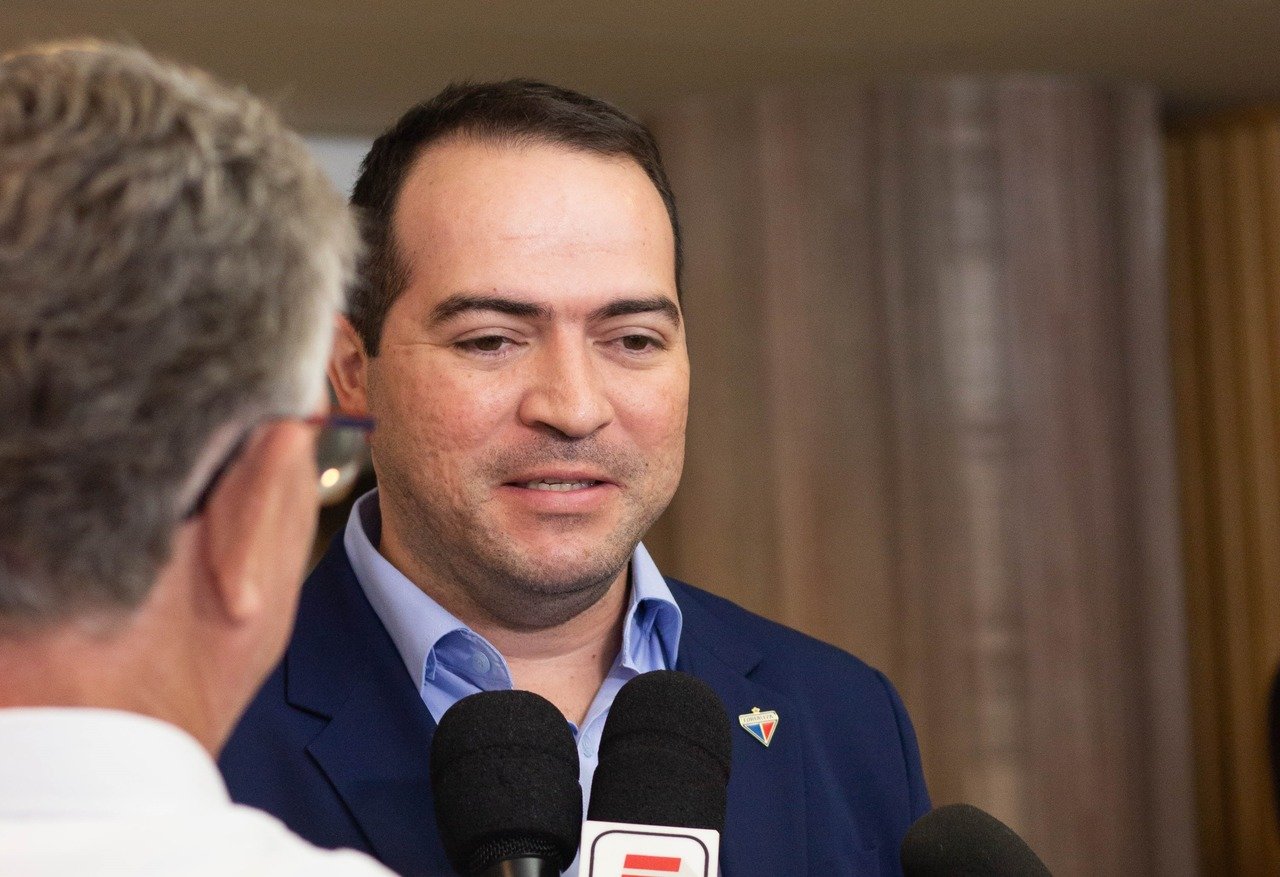 Presidente do Fortaleza comemora reação no Campeonato Brasileiro - Lance!