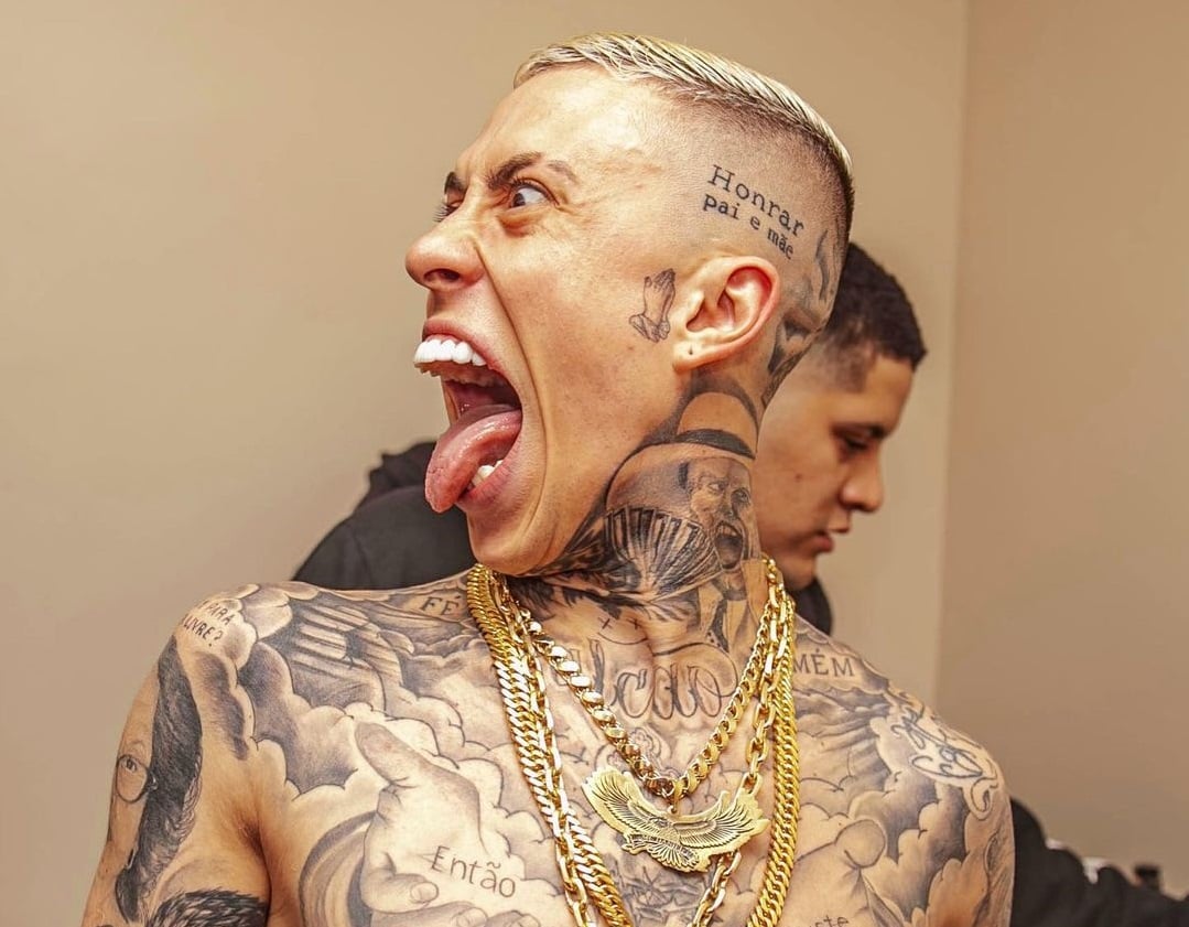 Torcedores do Flamengo se revoltam com MC Daniel após artista aparecer ...