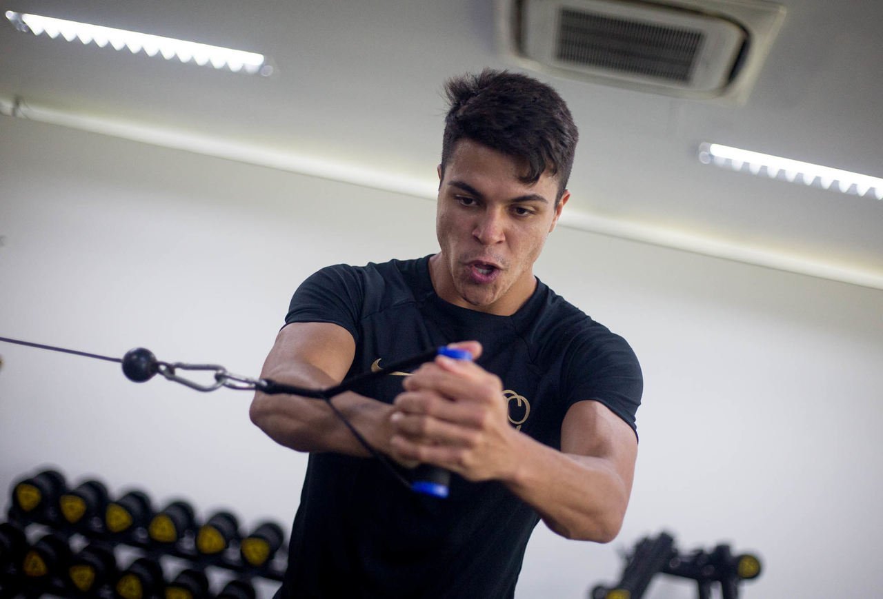 Roni comemora evolução no Corinthians e destaca papel de Lázaro: 'Me ...