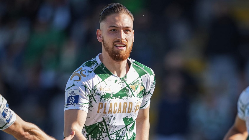 'Zagueiro-artilheiro', Hugo Gomes chega a 17 gols no futebol português ...