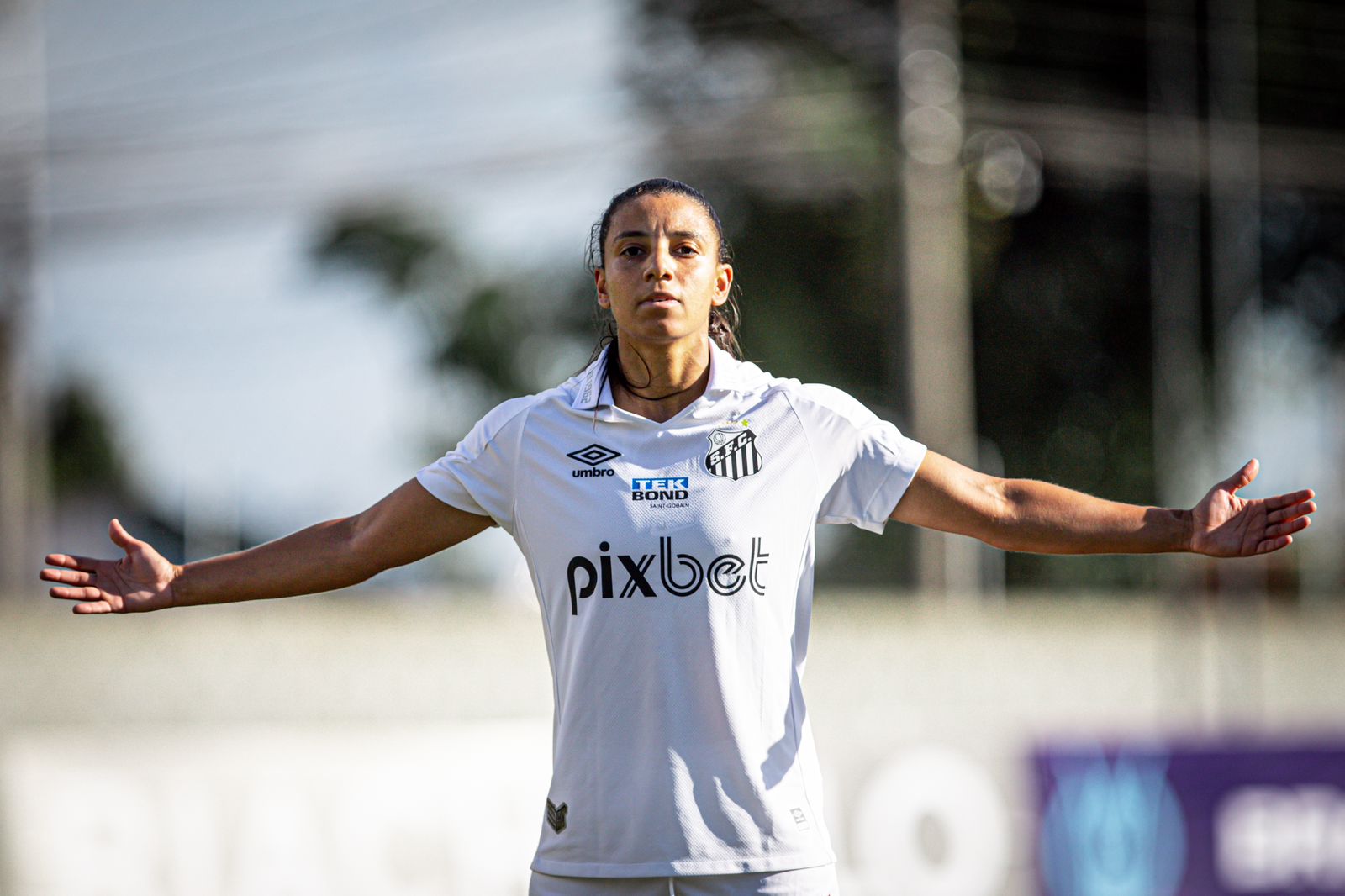 Bianca Gomes declara felicidade por marcar primeiro gol pelo Santos: 'É ...