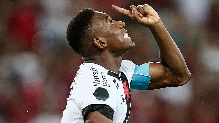 São Paulo recebe valores atrasados pelo Vasco por Léo Pelé - Lance!