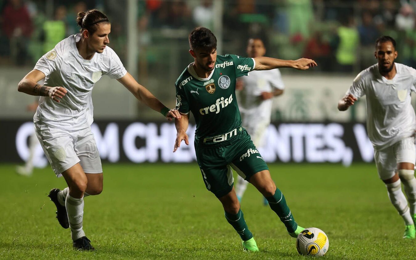 Flaco López completa um ano de estreia no Palmeiras - Lance!