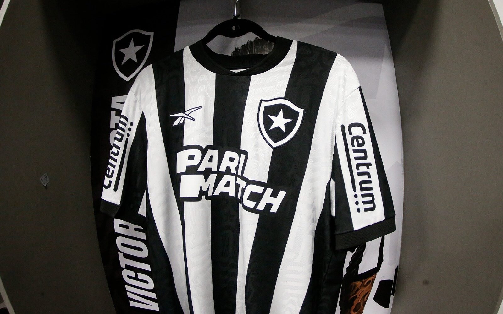O que significa a estrela no escudo do Botafogo? - Lance!