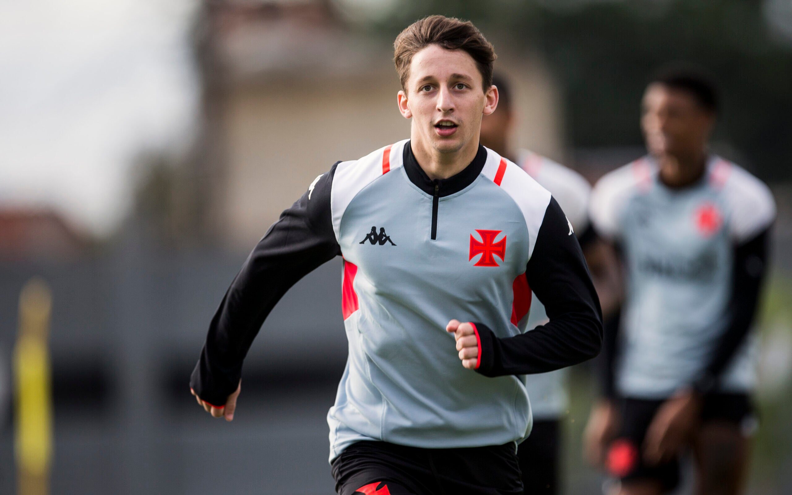 Vasco anuncia empréstimo de Galarza para clube argentino - Lance!