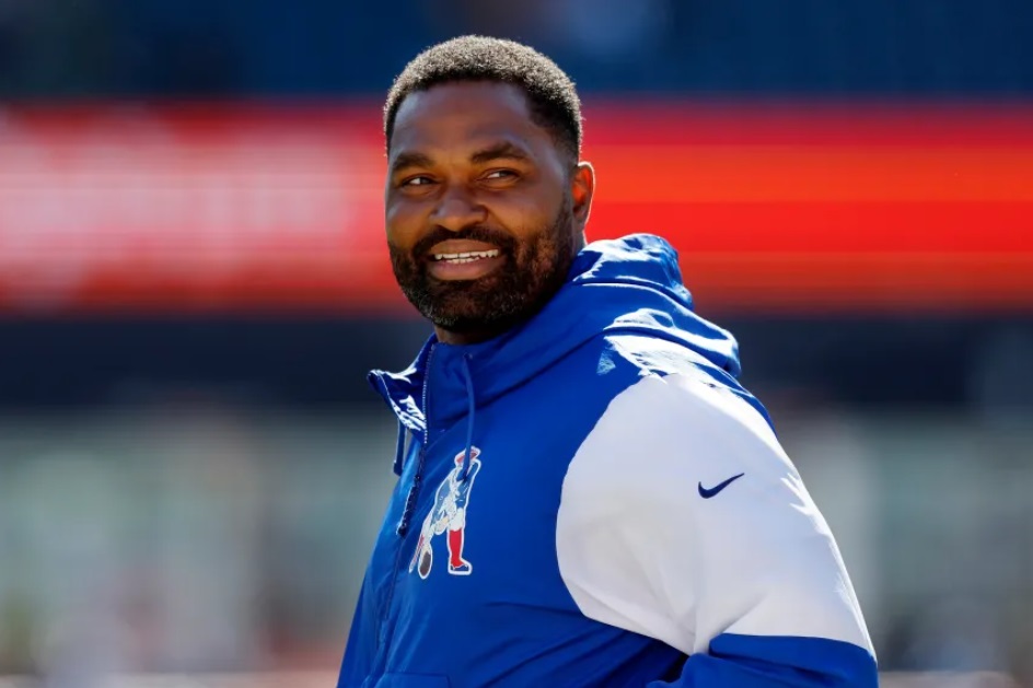 New England Patriots surpreende e anuncia Jerod Mayo para o cargo de ...
