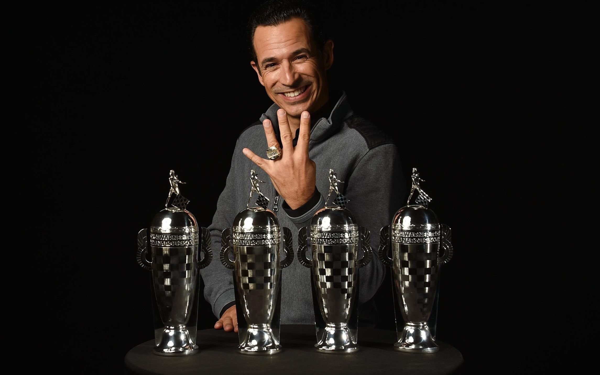 Papo com Castroneves: Sua Majestade, o Oval! - Lance!